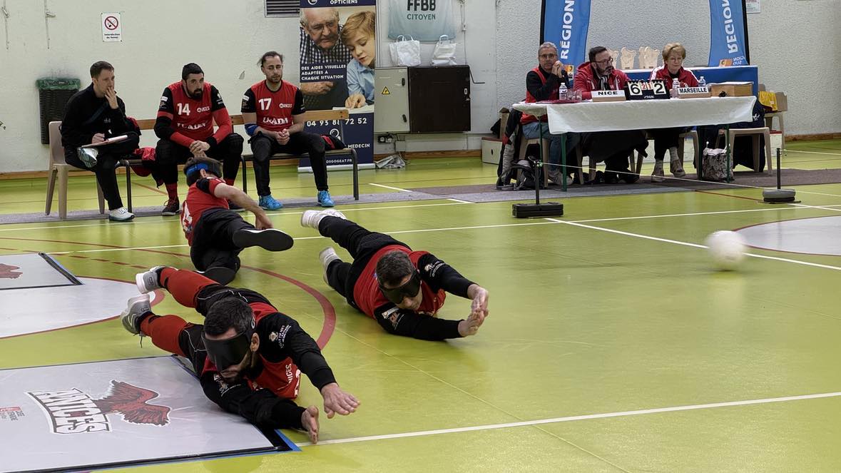 Le torball, un sport à tomber par terre ! | Anices